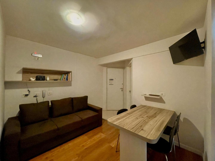 Apartamento Completo, Próximo De Tudo! - Curitiba
