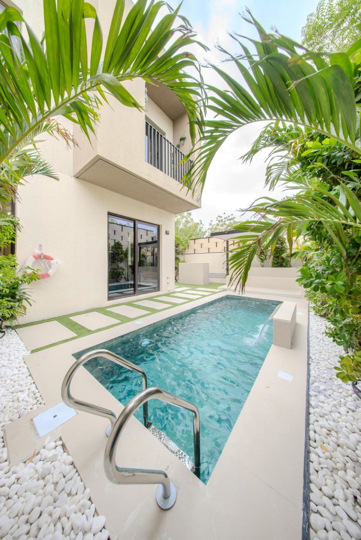 Private Pool Villa In Sharjah - Green Gem - Bbq Pit - Maid Room - Sharjah