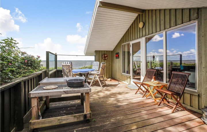 Gorgeous Home In Esbjerg V - Esbjerg