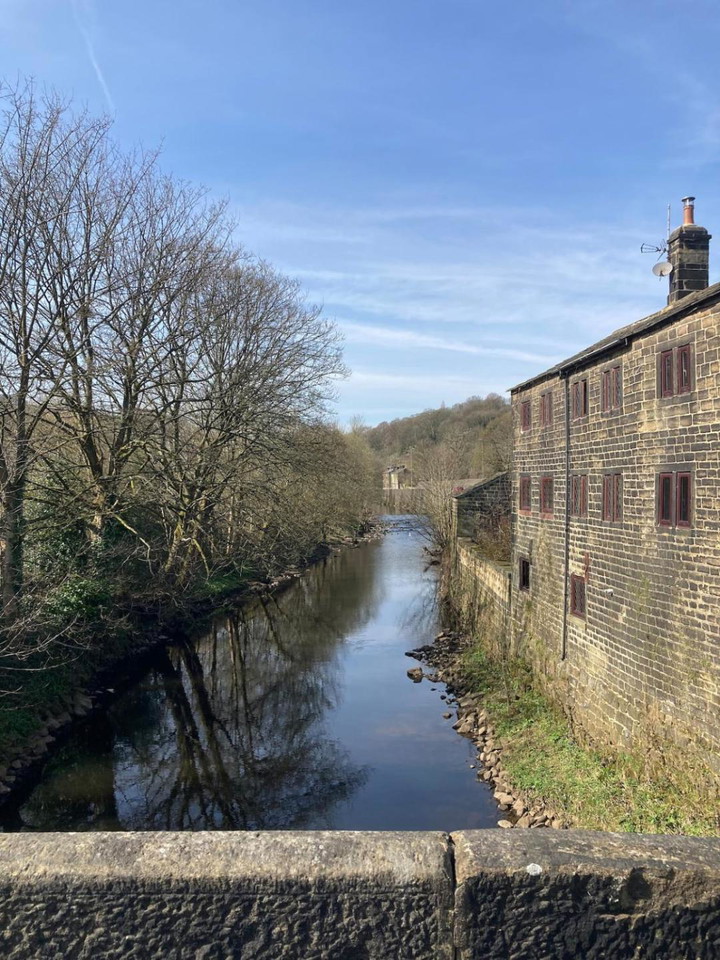 Hebden Bridge Riverside Cottage - Hebden Bridge