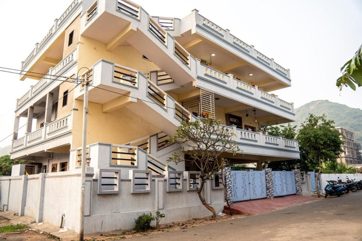 Blue Horizon - 3bhk Sea Facing Spacious Stay - Visakhapatnam
