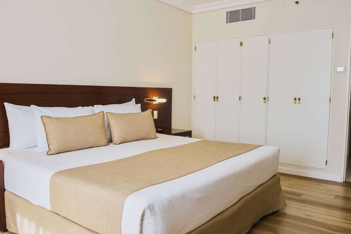 Dazzler By Wyndham Buenos Aires San Martin - Buenos Aires