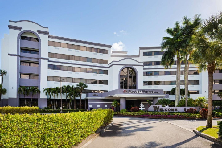 Doubletree By Hilton Hotel West Palm Beach Airport - West Palm Beach, FL