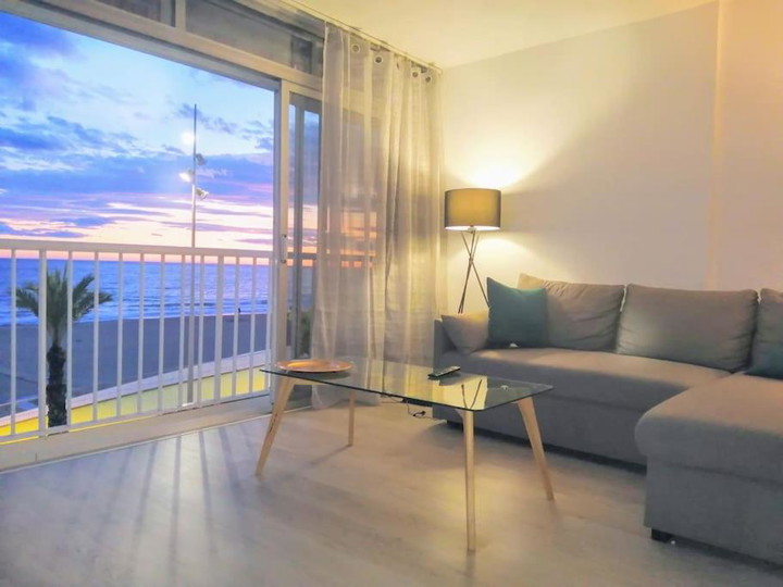 Apartamento Acapulco, A 3 Metros De Playa - Benidorm