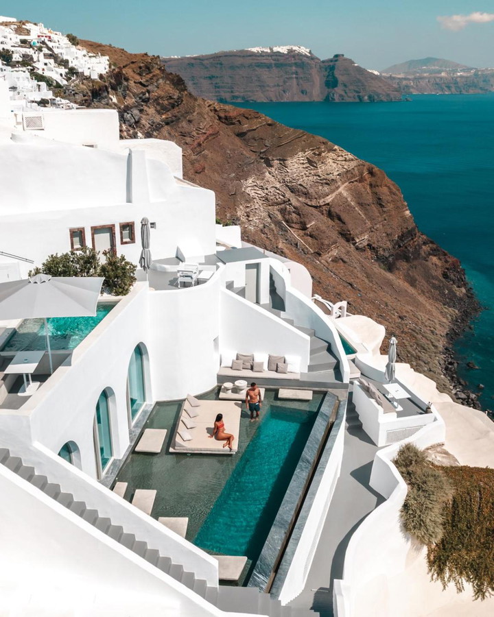 Echoes Luxury Suites - Oia