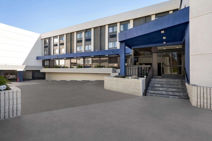 Baymont By Wyndham Monterey Park - San Marino, CA