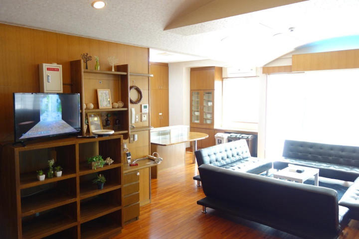 Okinawa Naha Rakuraku House - Naha