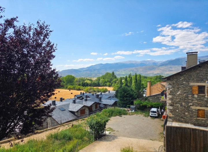 Modern Apartment In Escadarcs, 60 Sqm With Mountain View - Alp, Catalonia