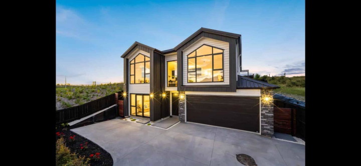 Modern Comfort In Long Bay Near Beach & Cafes - Auckland