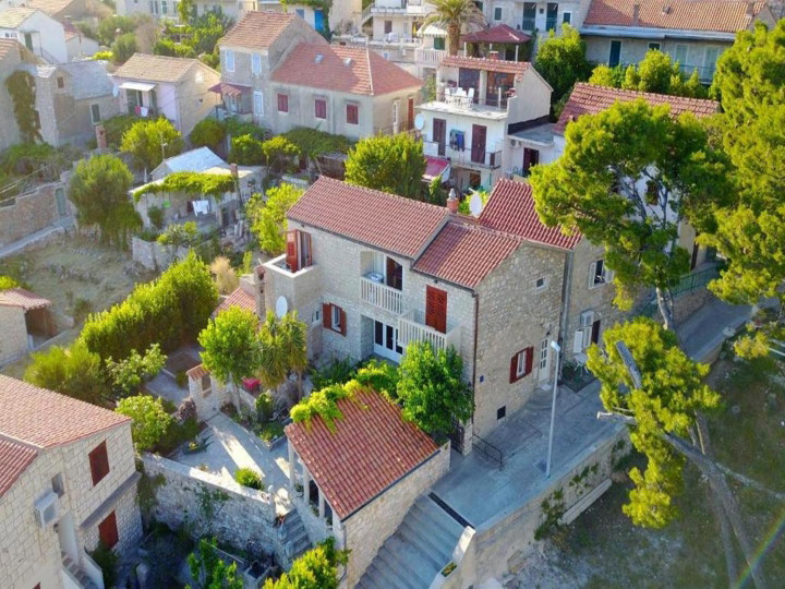 Apartments Račić - Stari Grad