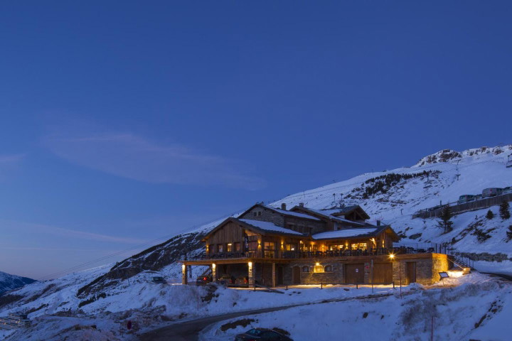 Hillary Hotel - Val Thorens
