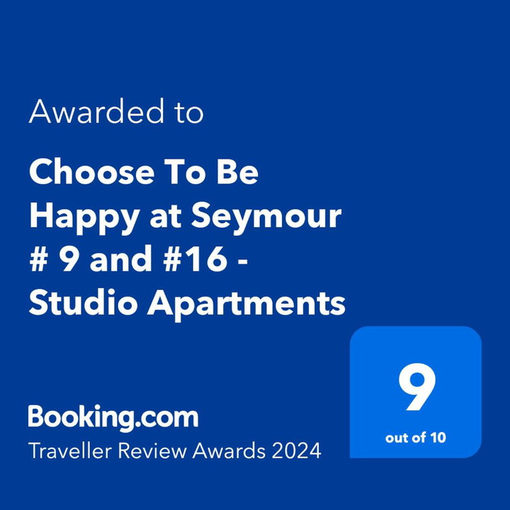 Choose To Be Happy At Seymour #9 And #16 - Studio Apartments W Pool - Kingston