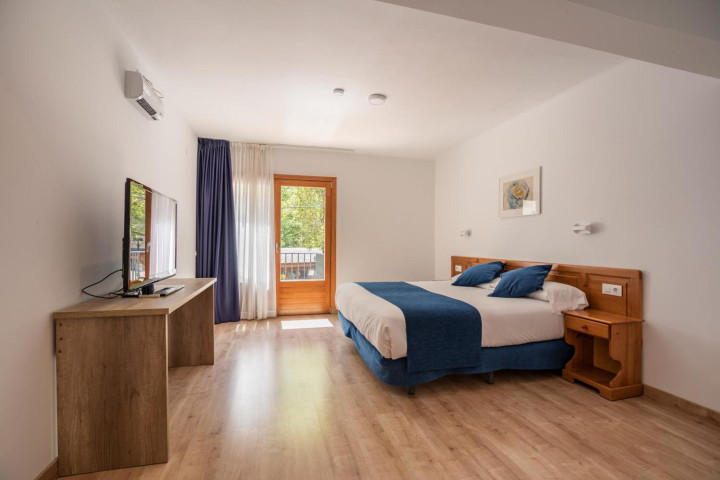 Hotel Marxant - Catalonia