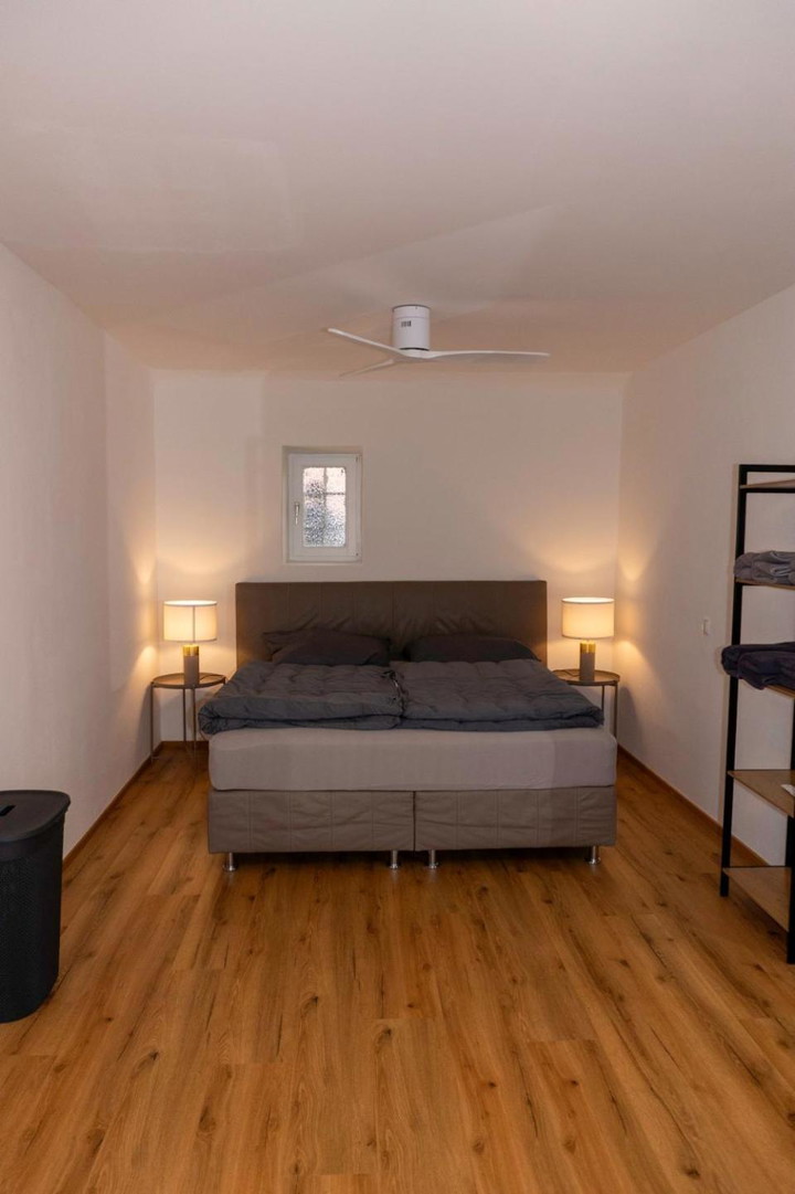 Central Station Apartment - Graz