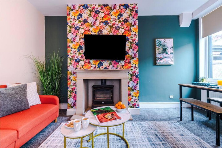Chic & Modern Escape - Bolton