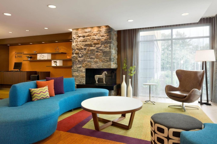 Fairfield Inn & Suites By Marriott Lancaster East At The Outlets - Lancaster, PA