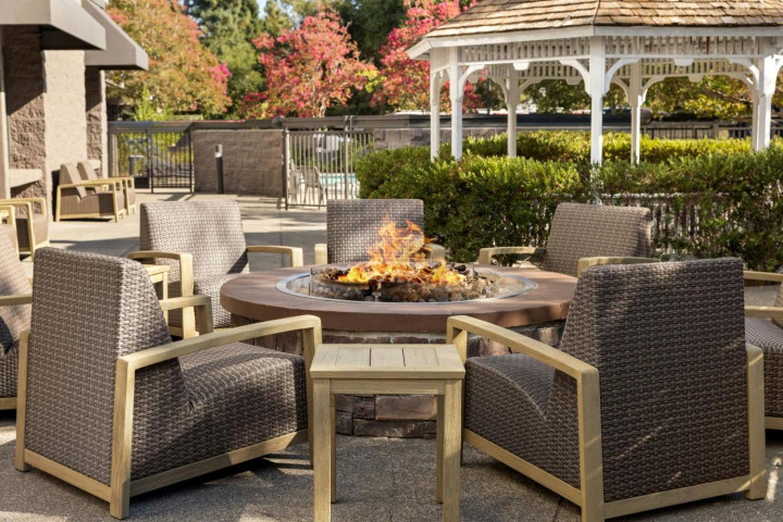 Courtyard By Marriott Santa Rosa - Santa Rosa, CA