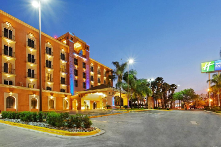 Holiday Inn Express Monterrey Galerias-san Jeronimo By Ihg - Monterrey
