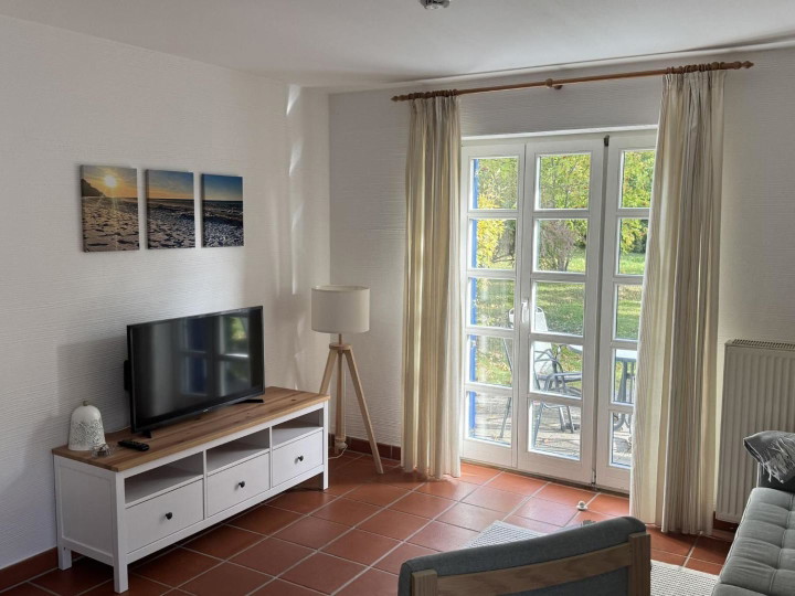 Feriendorf Rugana - Klassik Appartement Mit 1 Schlafzimmer Und Terrasse A33 - Hiddensee