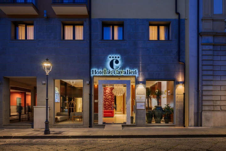 Hotel Dei Cavalieri Caserta - La Reggia - Aversa