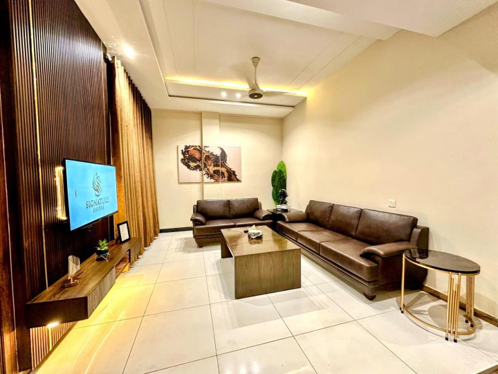 Signature Ivory Apartments - Pakistan