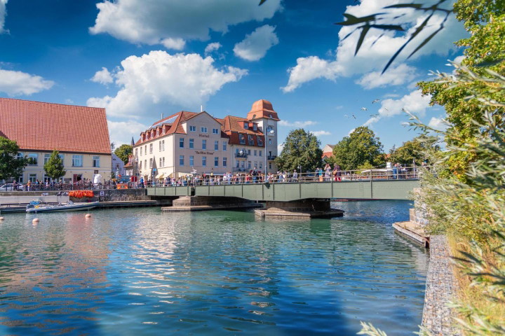 Hotel Am Alten Strom - Warnemünde