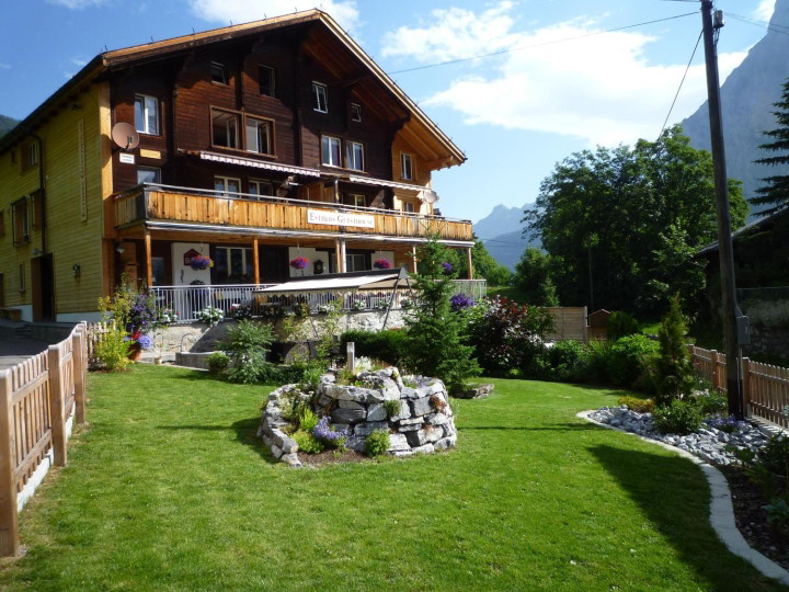 Esthers Guesthouse - Lauterbrunnen