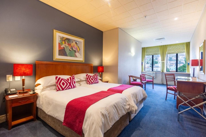 Cape Town Lodge Hotel - Camps Bay