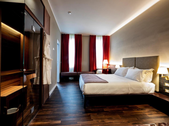10 Keys Milano - San Donato Milanese