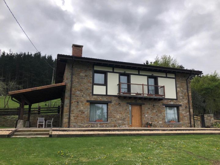 Casa Rural Launtzin Landetxea - Basque Country