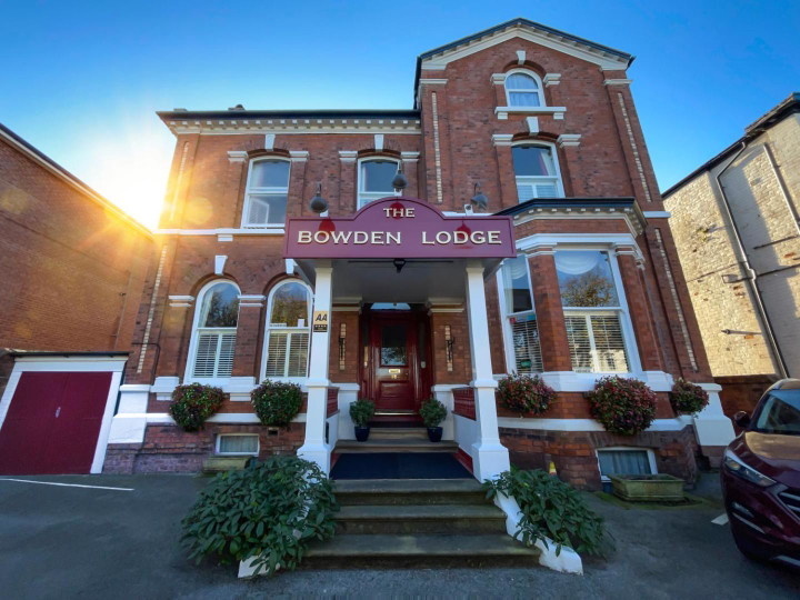 The Bowden Lodge - Southport