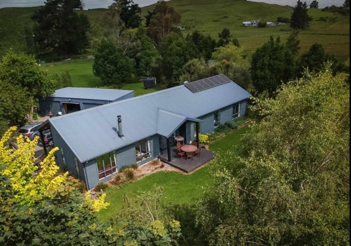 Springfield Retreat 4 Bedrooms - West Coast