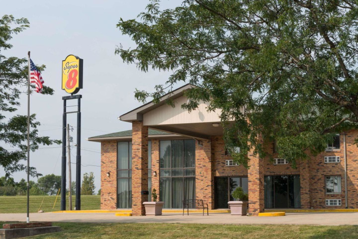 Super 8 By Wyndham Staunton - Illinois