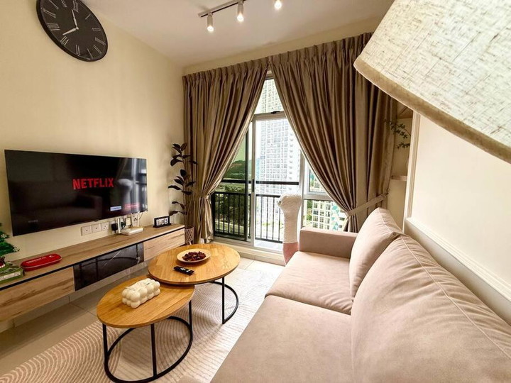 M01 Midas Seri Alam 2br2b 6pax Wifi600mbps - Masai