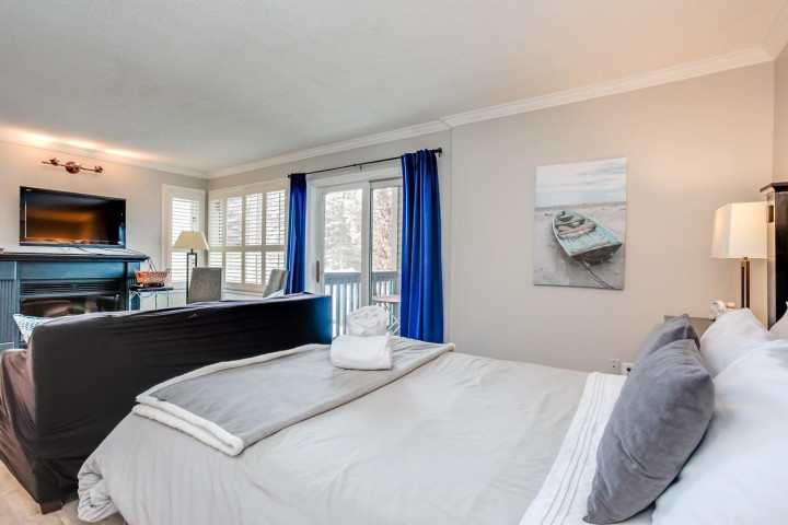 Mountainside Resort Condo At Blue - Thornbury