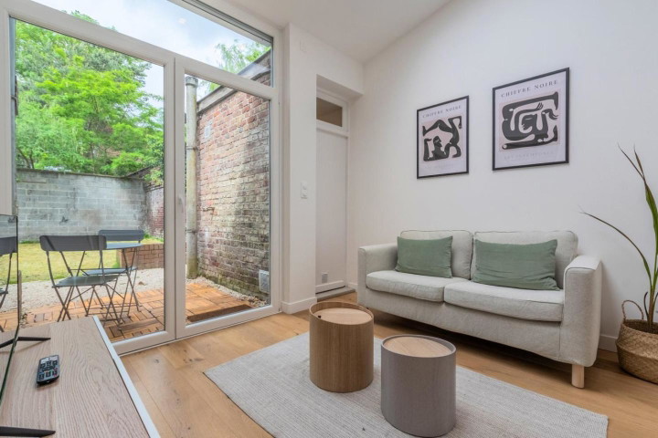 Appartement Une Chambre Avec Jardin, Proche Tram - Halluin