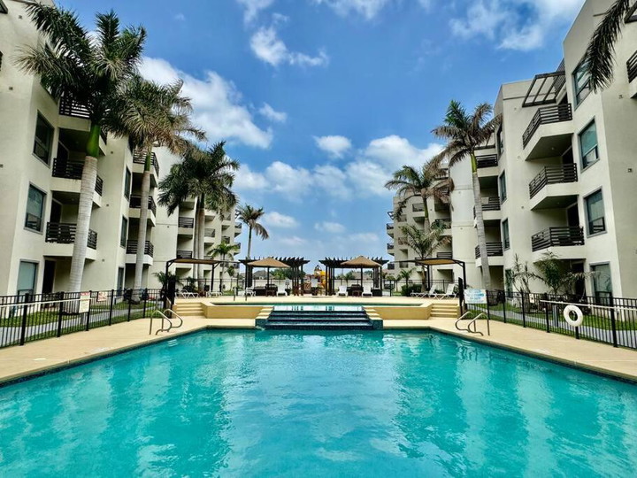 Luxury Condo With Pool And Jacuzzi - Mission, TX