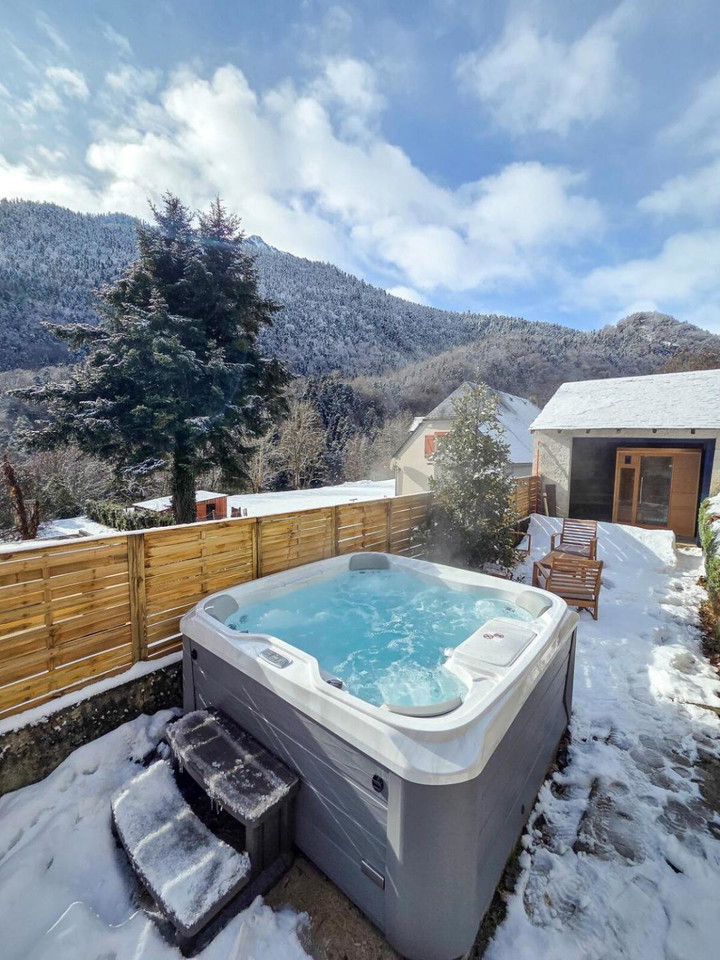 Hautes Branches Jacuzzi Et Sauna Le Sylvestre - Luz-Saint-Sauveur