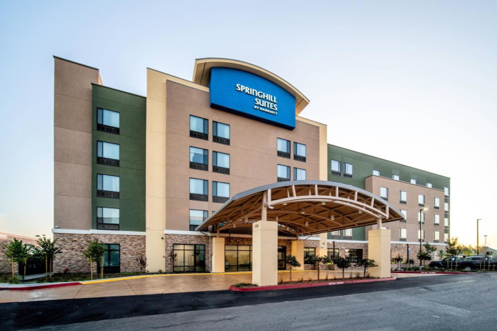 Springhill Suites By Marriott Oakland Airport - Oakland, CA