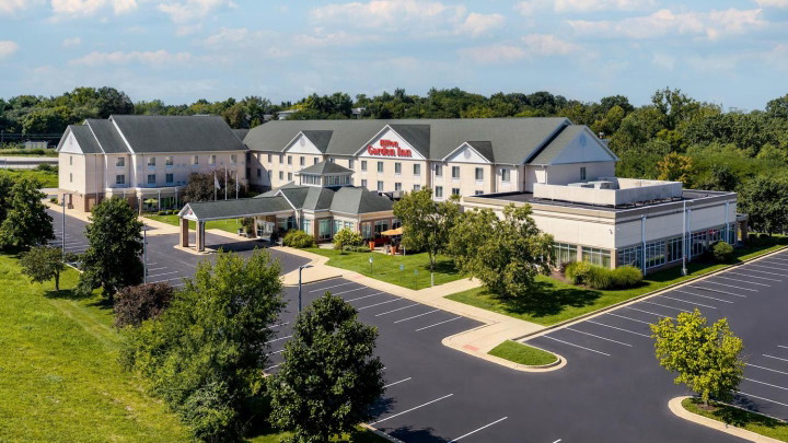 Hilton Garden Inn St. Louis Airport - St. Louis, MO