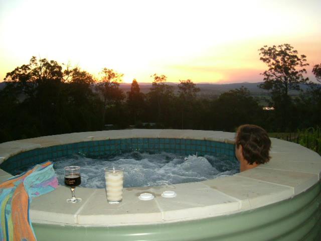 Wallaby Ridge Retreat - Queensland