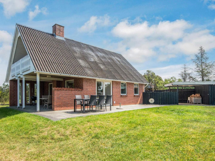 6 Person Holiday Home In Glesborg - Dánia
