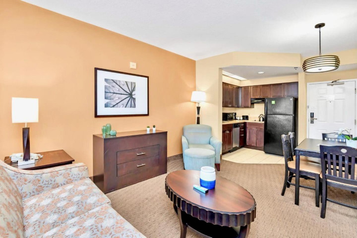 1br Apartment Close To Disney W Pool And Hot Tub - Orlando