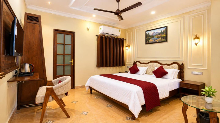 Vaanam One - Ujjain