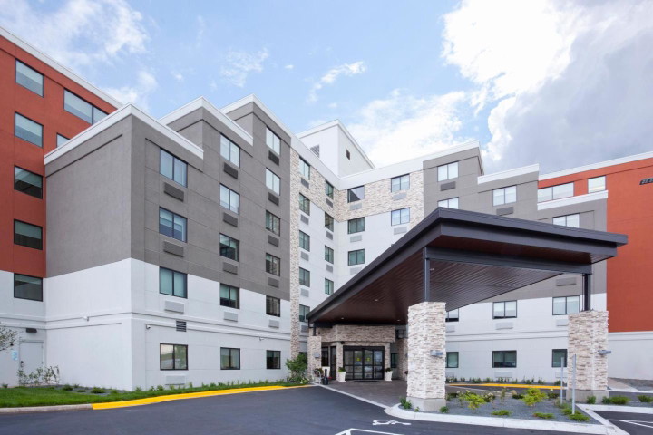 Holiday Inn Express Roseville-st. Paul By Ihg - Minneapolis, MN