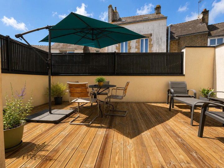 Plein Centre Auray - Spacieux Duplex T2 Avec Grande Terrasse Ensoleillée - Auray