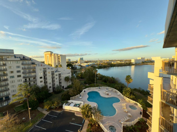 29-universal, International Dr,convention Center - Camping World Stadium - Orlando