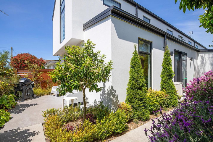 Berry Delight - Christchurch Holiday Home - Christchurch