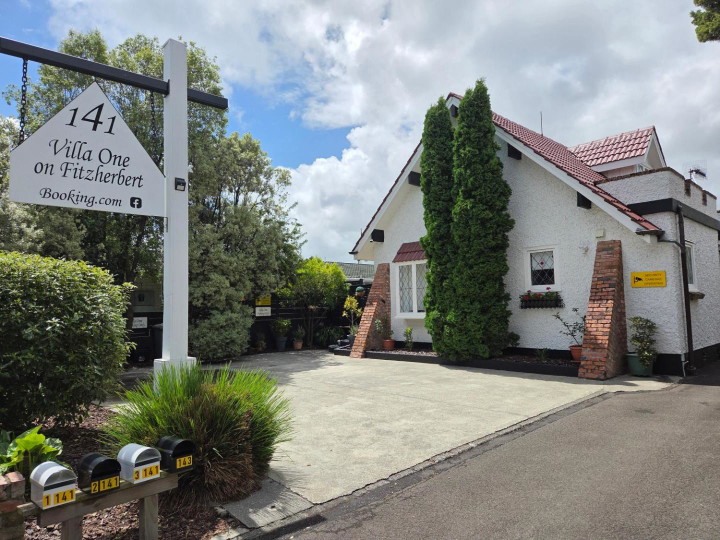 Villa One On Fitzherbert - Palmerston North