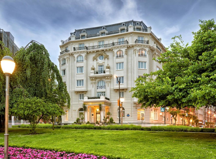 Hotel Carlton - Sestao
